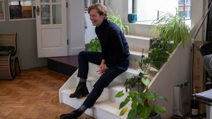 Shaun Evans Web News